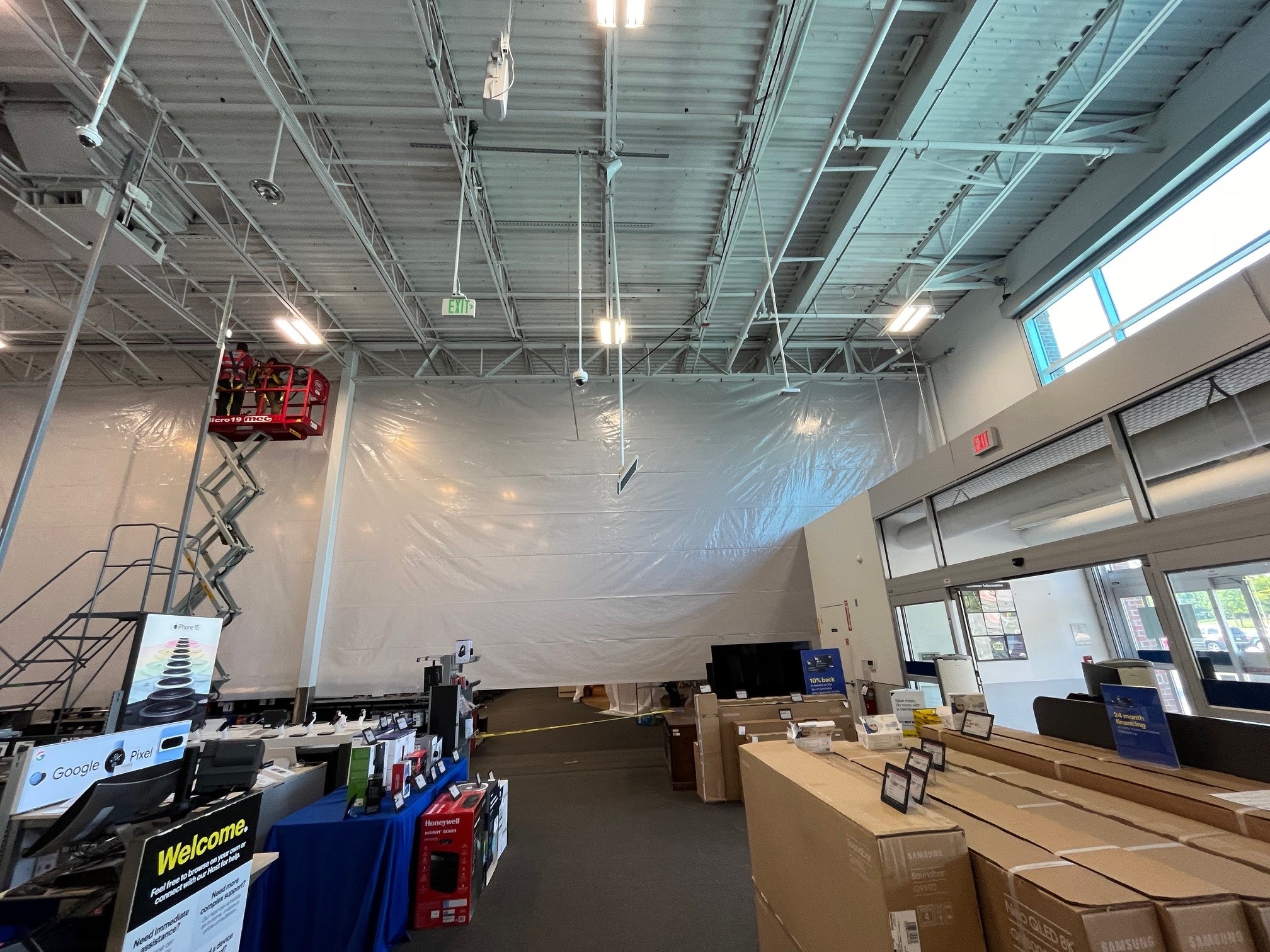 URI Guide: Containment in Commercial Restoration